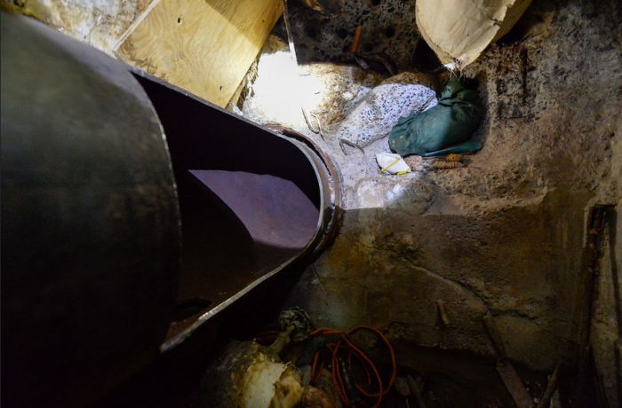 2 Convicted Murderers Escaped From Prison Using Power Tools 20 Pics
