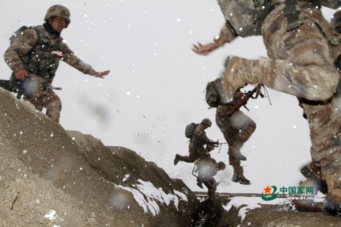 The Chinese Military Undergoes Some Intense Training To Prepare For ...