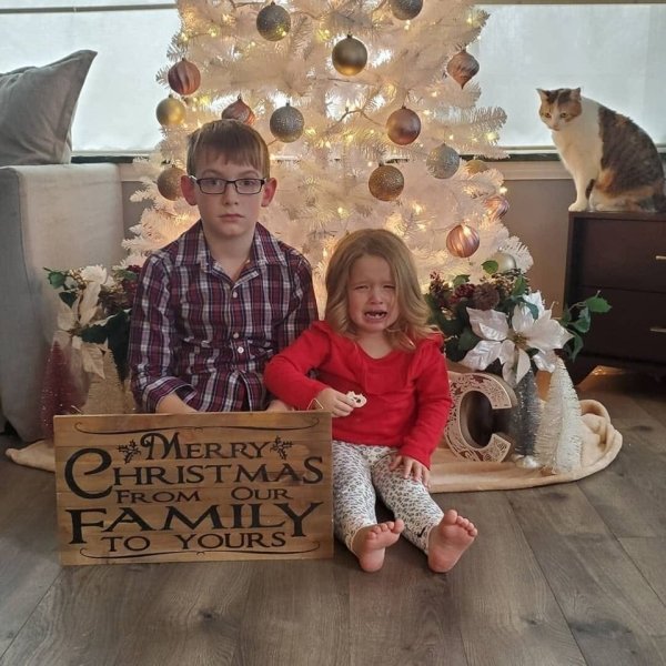 Bad Christmas Cards 24 Pics Bad Christmas Cards 24 Pics