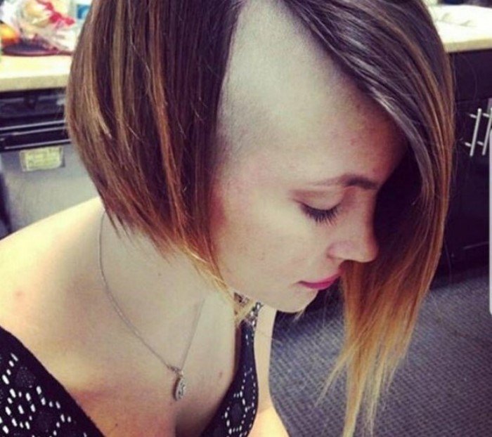 Awful Haircuts (17 pics)