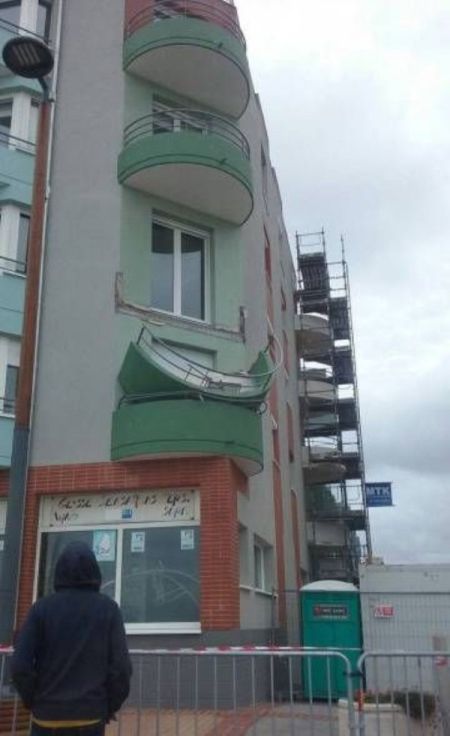 Failed Constructions (25 pics)